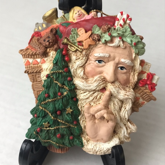 Holiday | Rare Nwt Vintage Resin Santa Claus With Detailed Design ...